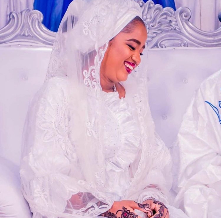 Tarihin Jaruma Aisha Humaira (Aisha Ahmad Idris) - Haskenews-All About ...