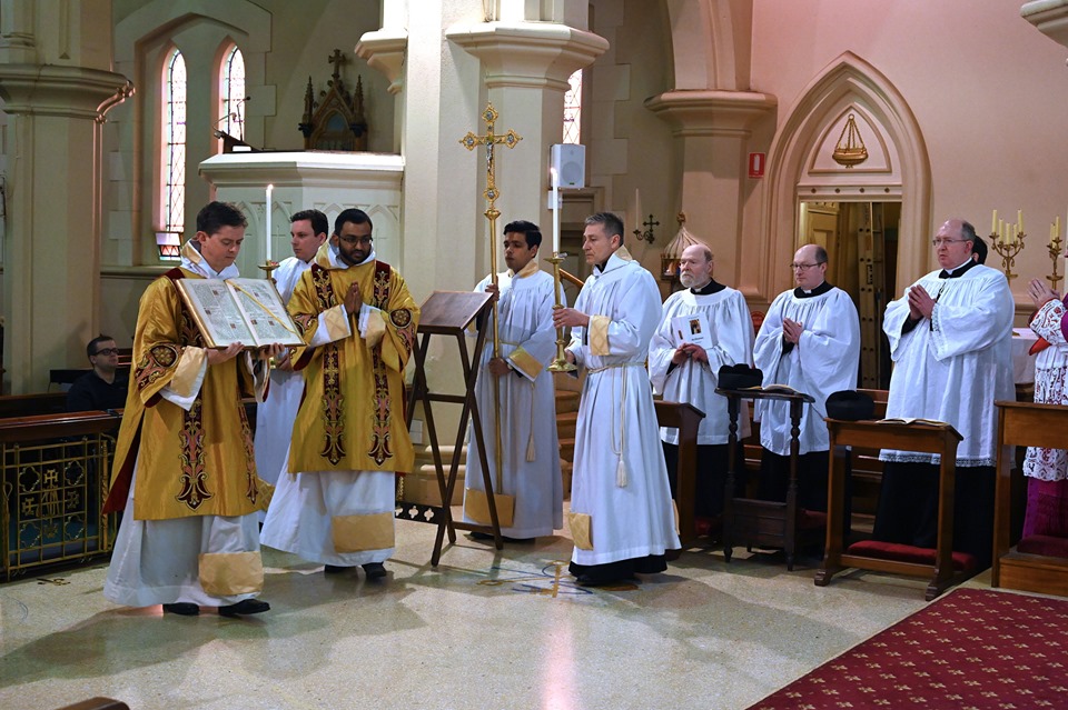New Liturgical Movement: A Dominican Rite First Mass in Australia
