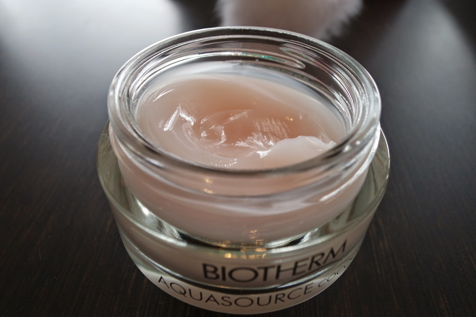 Biotherm Aquasource Cocoon全新溫泉水潤保濕凝霜。隆重登場! … : 艾美~美容小館