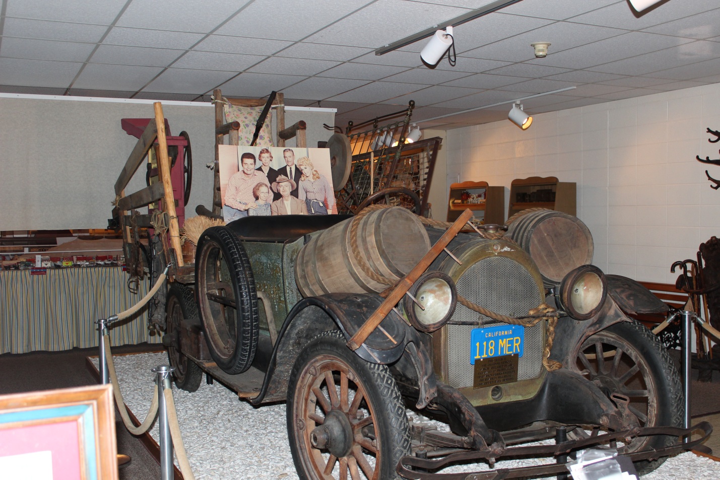 BigSurveyor: Ralph Foster Museum