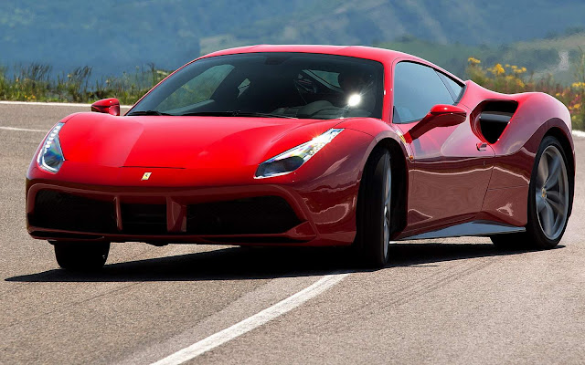 Lamborghini Huracan LP-580-2 x Ferrari 488 GTB: preço