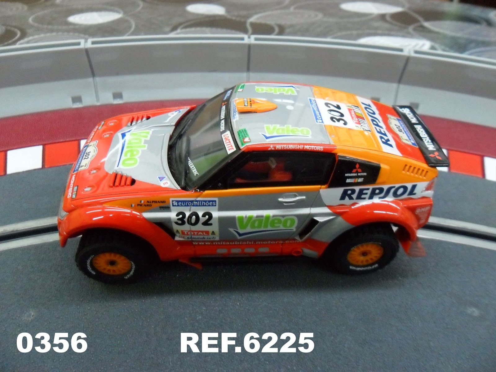 coches scalextric : MITSUBISHI MONTERO