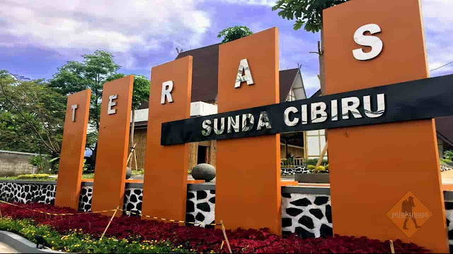 Teras Sunda Cibiru Bandung, Tourism Village of West Java Art and ...