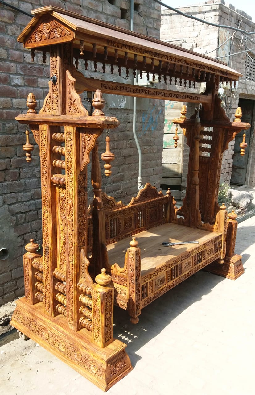 40 Beautiful Wooden Jhoola Designs | Wooden Jhula For Living Room ...