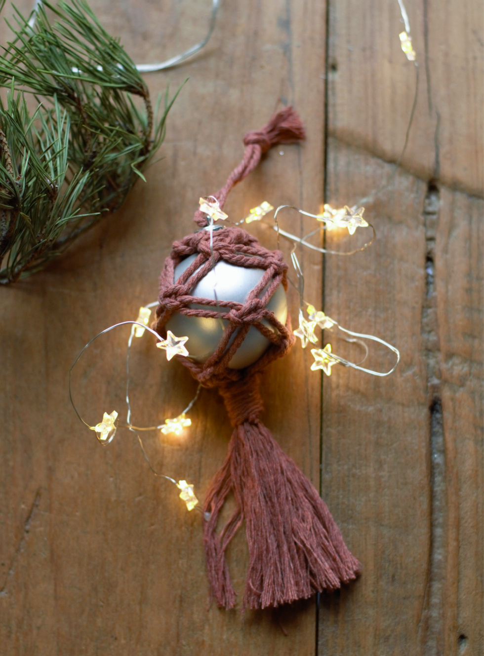 Tuunaa joulupallot makrameesolmuilla - Kototeko-käsityöblogi