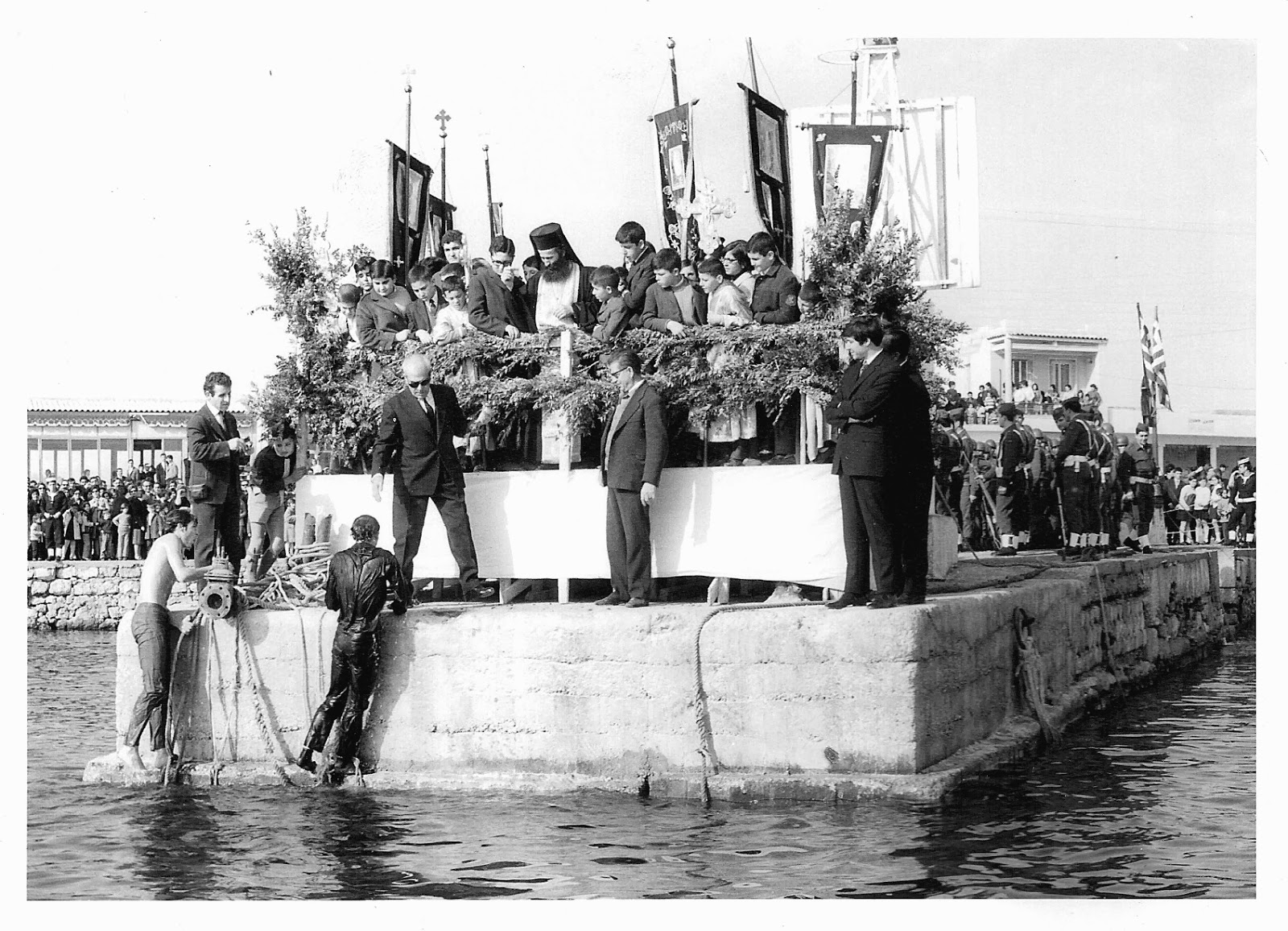 ΘΕΟΦΑΝΕΙΑ ΣΤΑ ΜΕΓΑΡΑ | Ιστορία των Μεγάρων