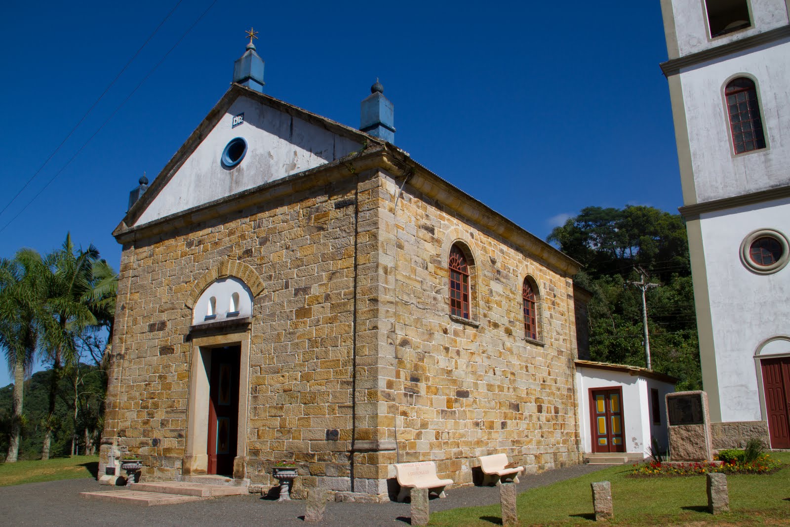 Comunidades: RIO MAIOR