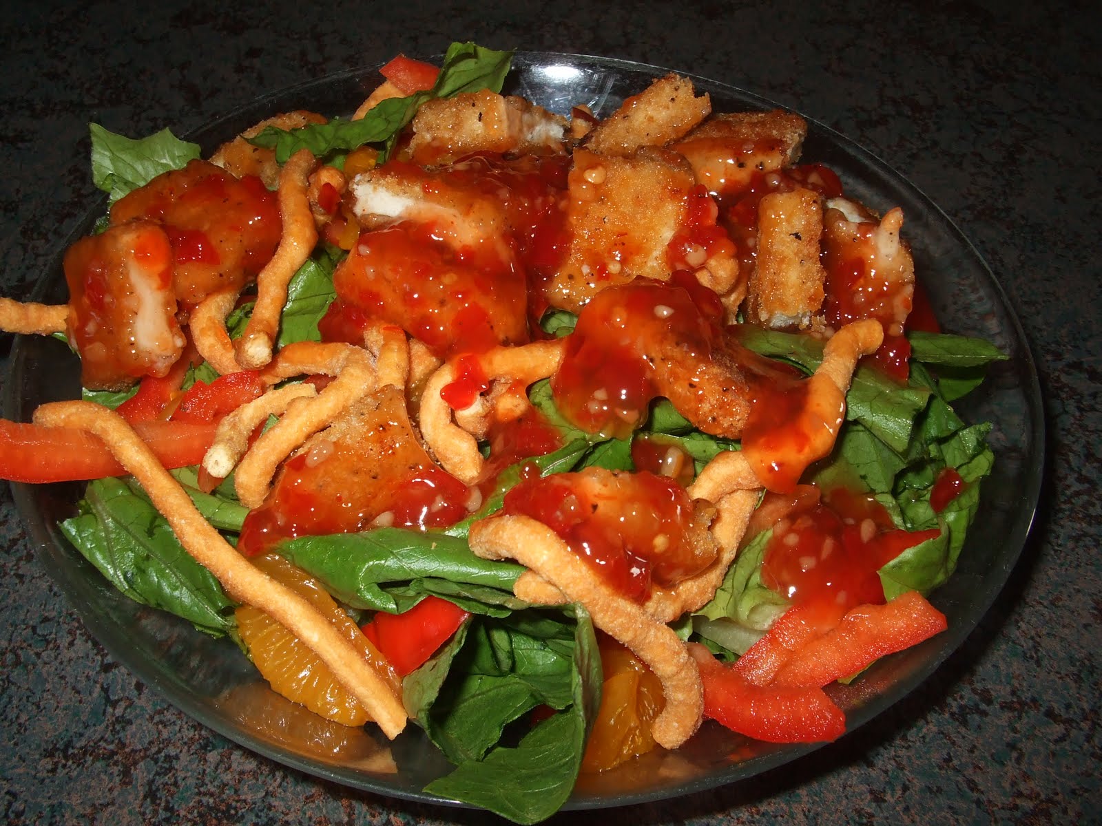 Dans les casseroles de GG: Salade Bangkok St-Hubert