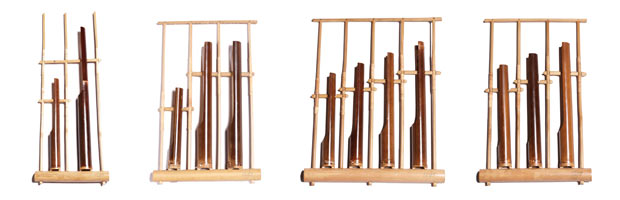 SENI BUDAYA PARAMITHA: SENI MUSIK TRADISIONAL ANGKLUNG