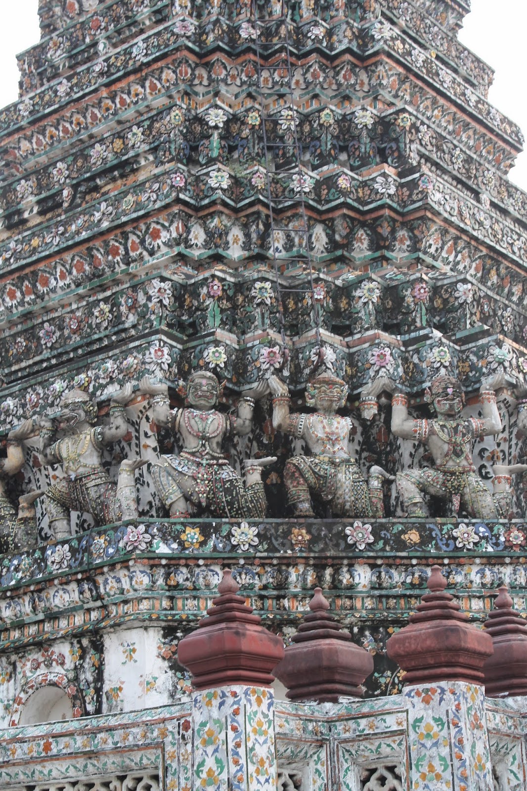 Thailand place to visit: Wat Arun - Temple Of The Dawn | About BTS ...