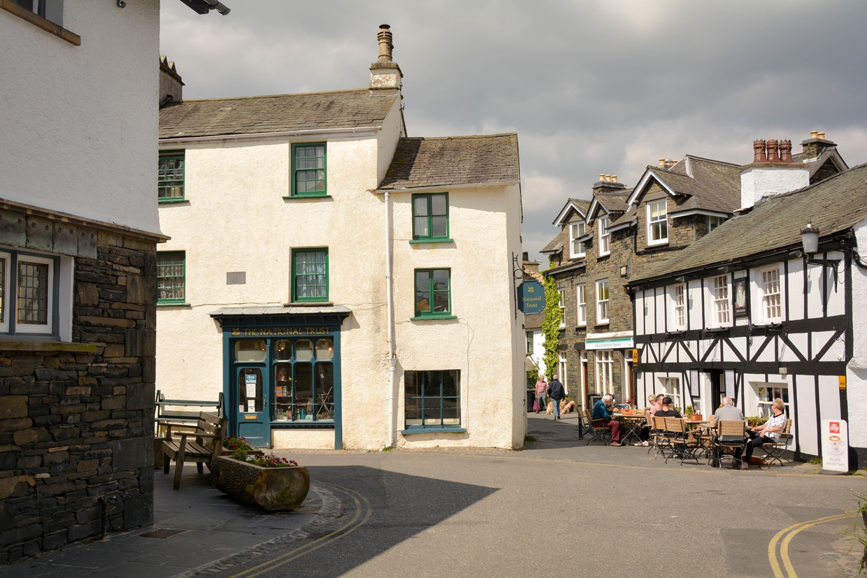 Hawkshead - The Prettiest Lake District Village, England