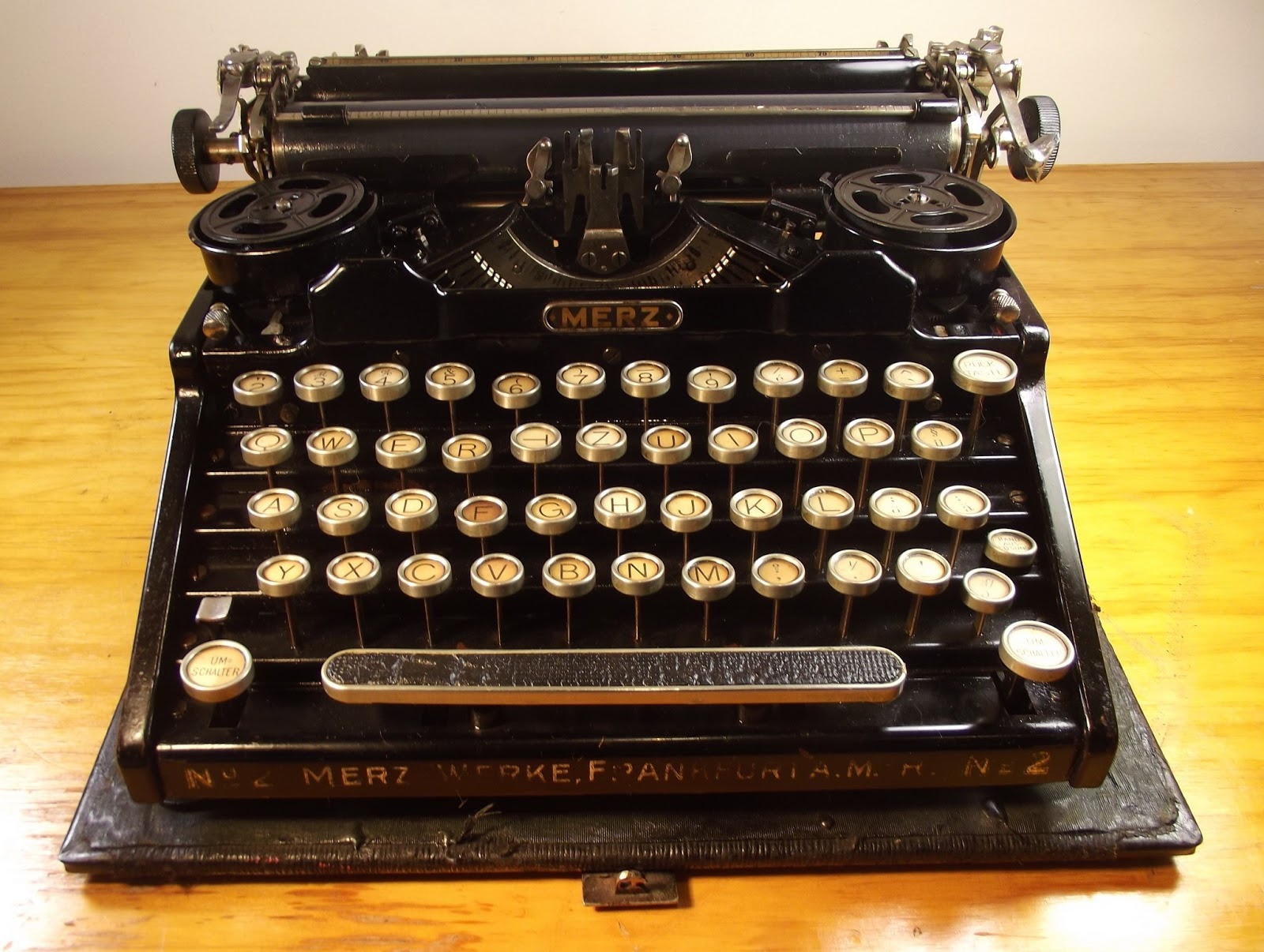 oz.Typewriter: Merz Typewriter