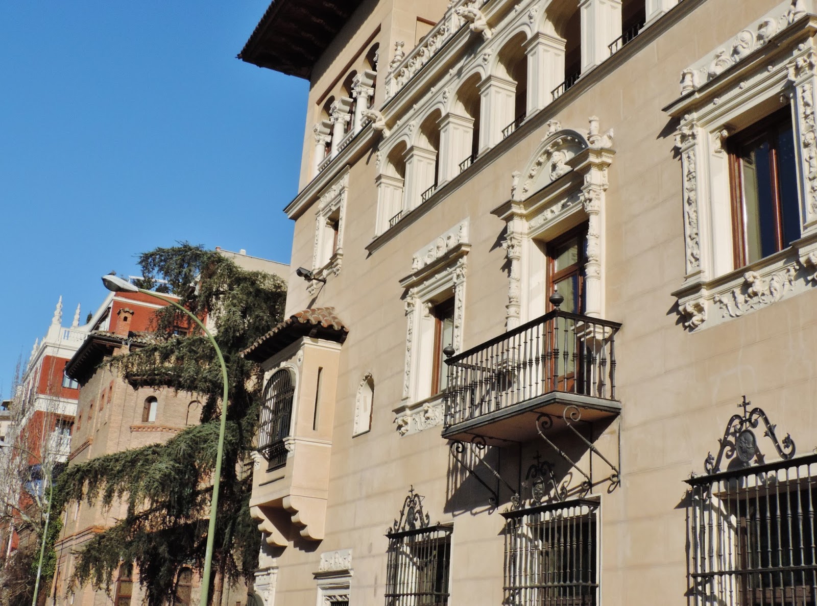 Descubriendo tu ciudad : Palacio de Bermejillo (Fotos propias).