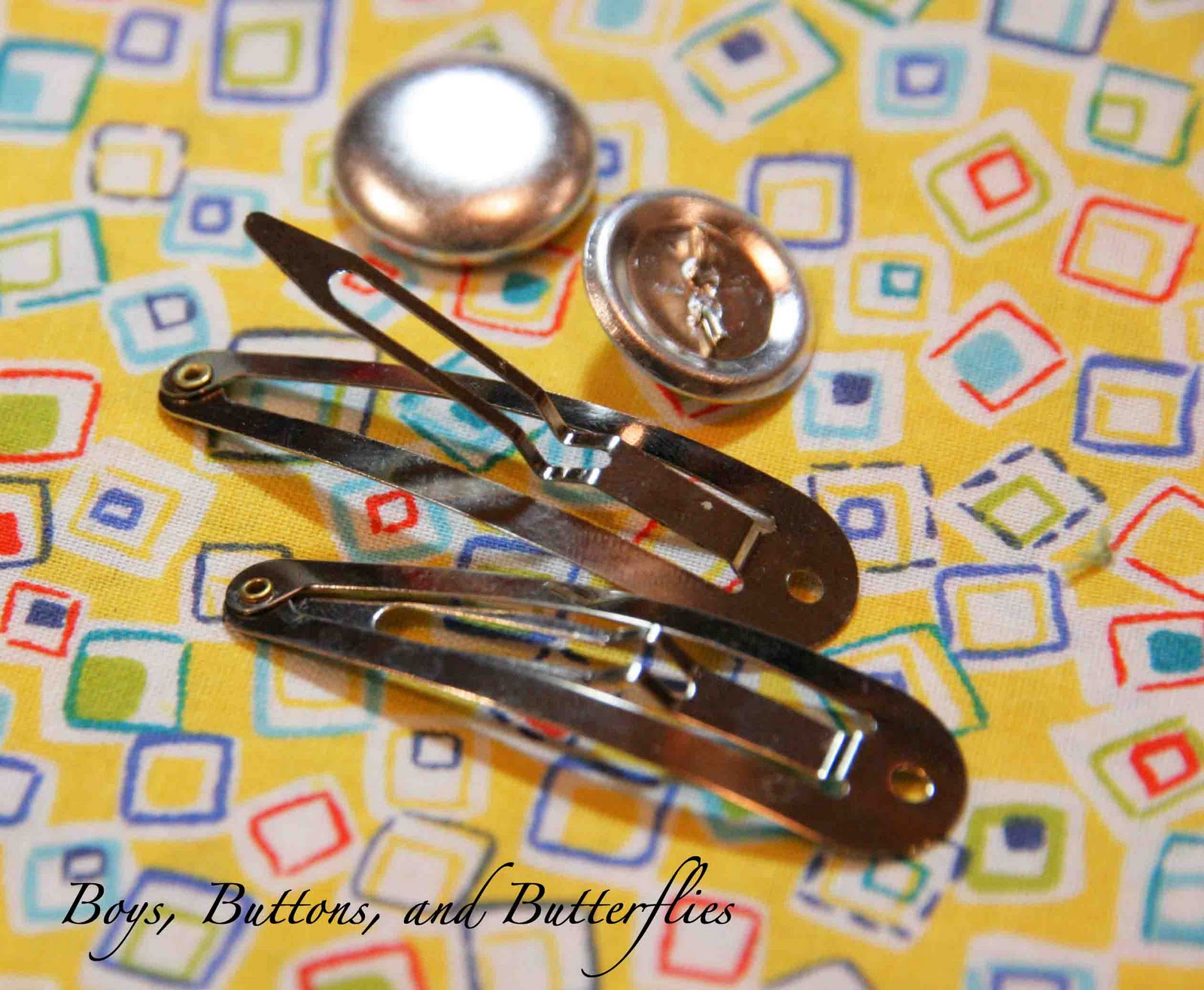 Buttons and Butterflies: Button Clips