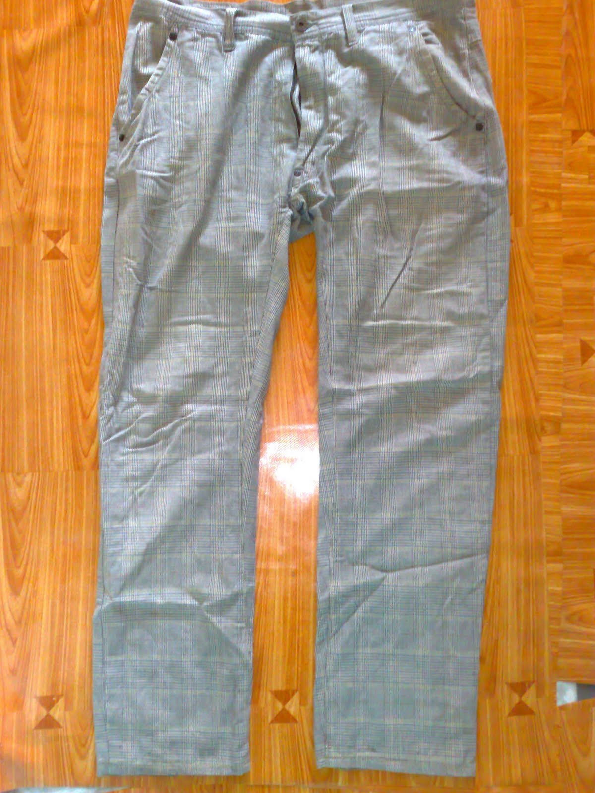 the head bundle: seluar brand replay