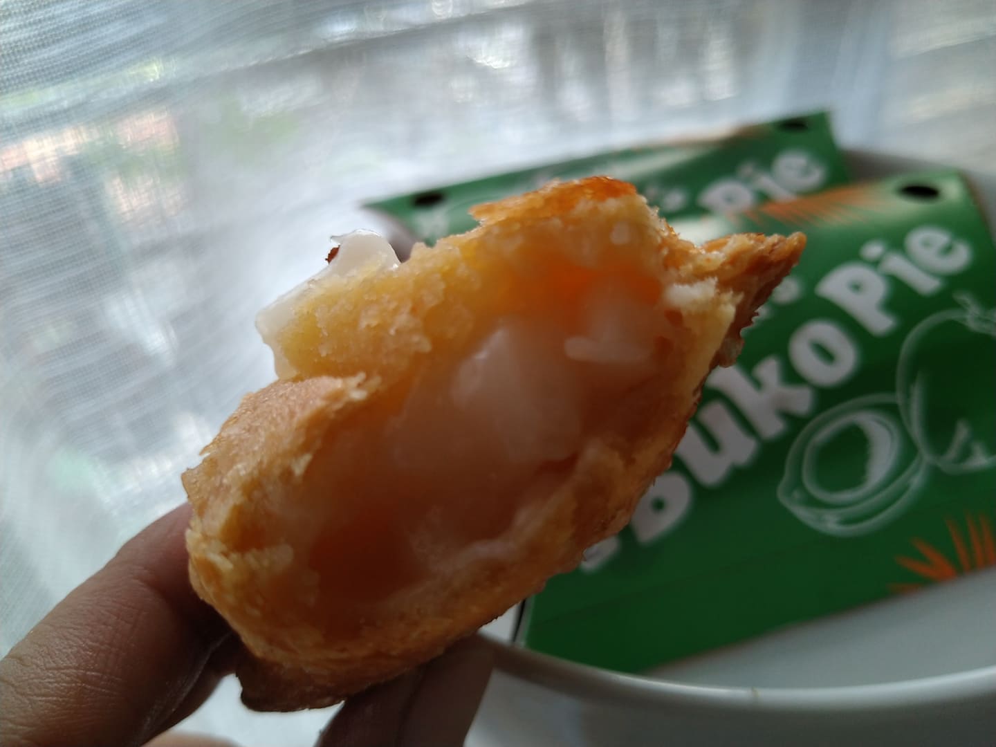 Jollibee Introduces Jollibee Buko Pie