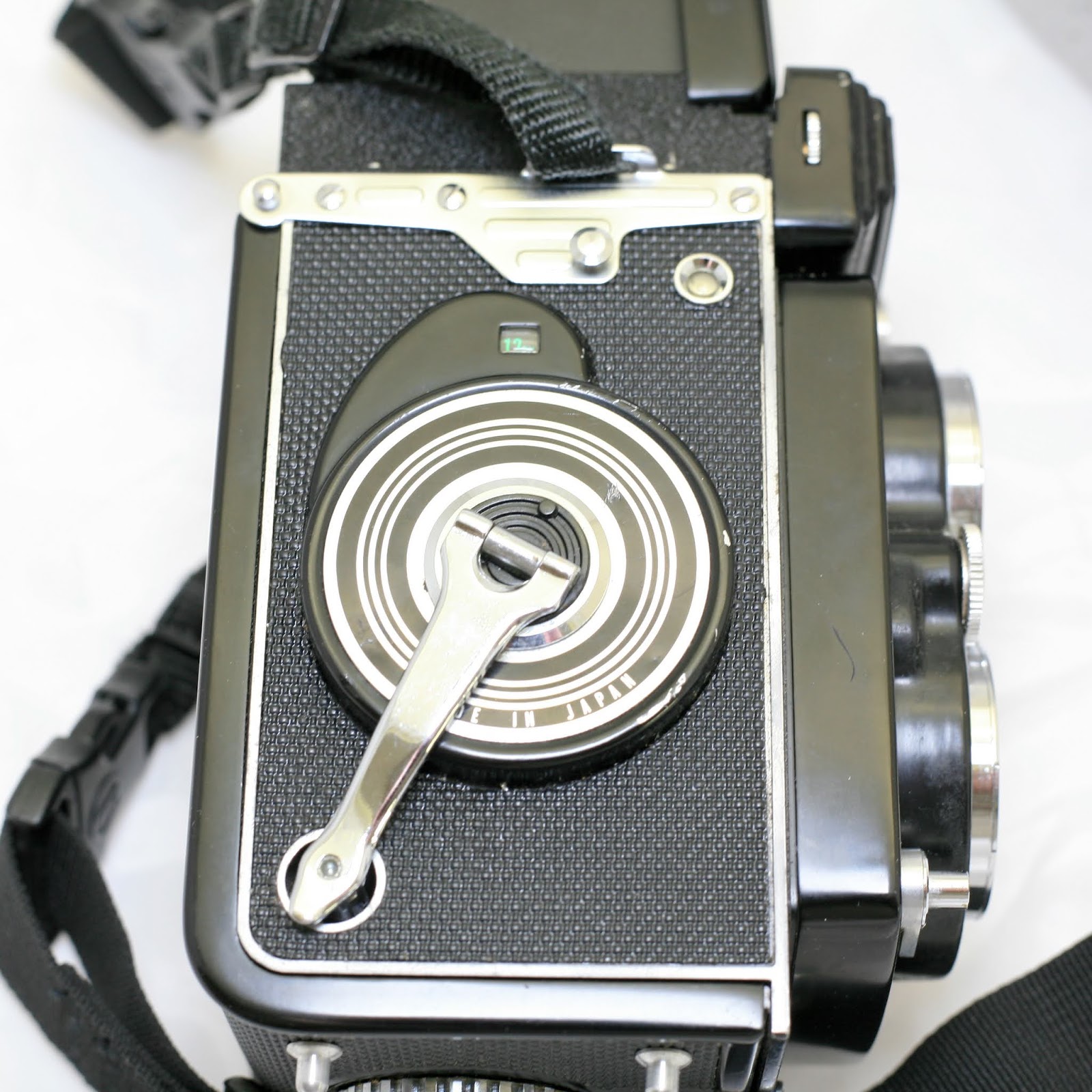 Random Camera Blog: Twin lens reflex cameras