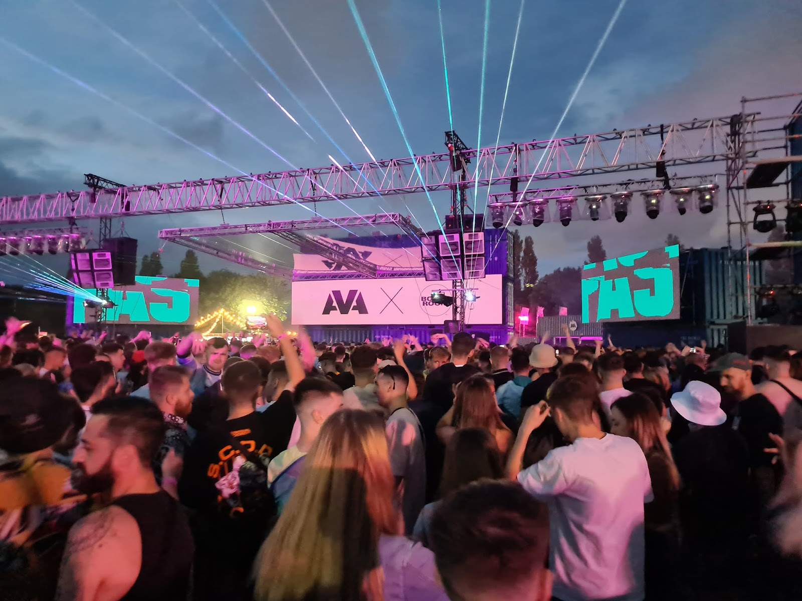 AVA Festival / Let's Go Back