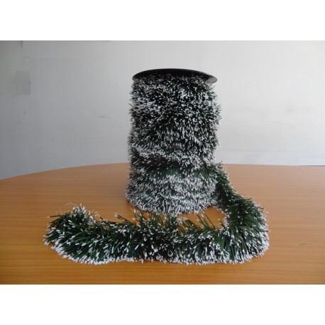 Trucos en un 2x3: Crea coronas super fáciles usando escarcha navideña