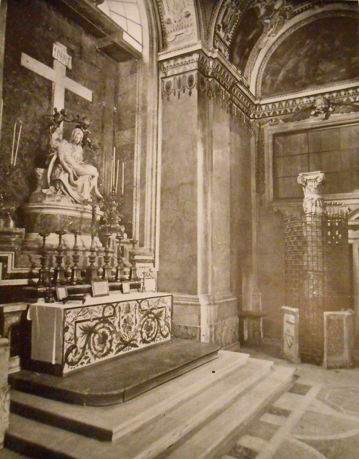 Pope Pius XII Celebrates the Queenship of Mary | Catholic News Live