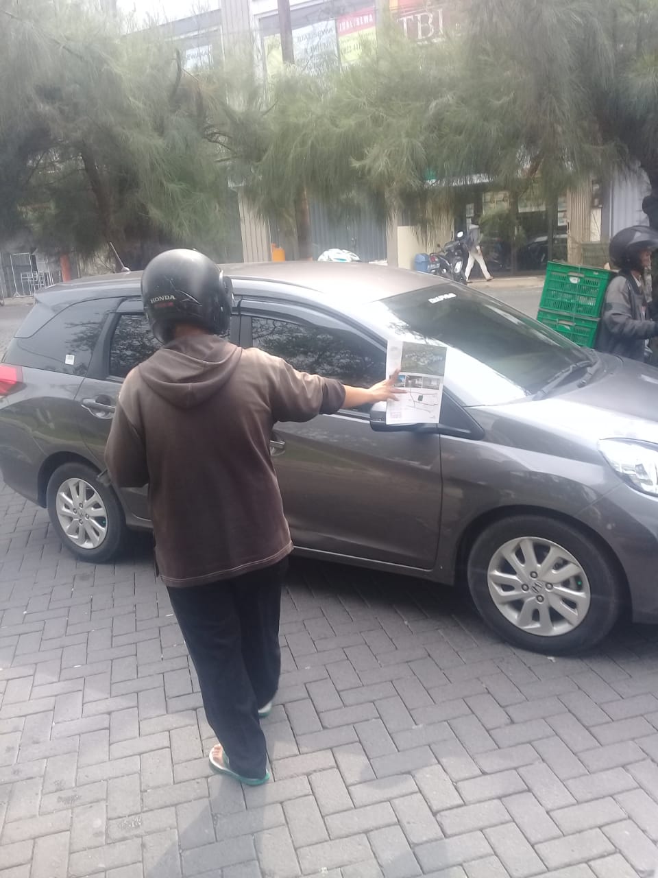 SEBAR BROSUR SURABAYA: FOTO JASA SEBAR BROSUR SURABAYA | 083134424451 WA