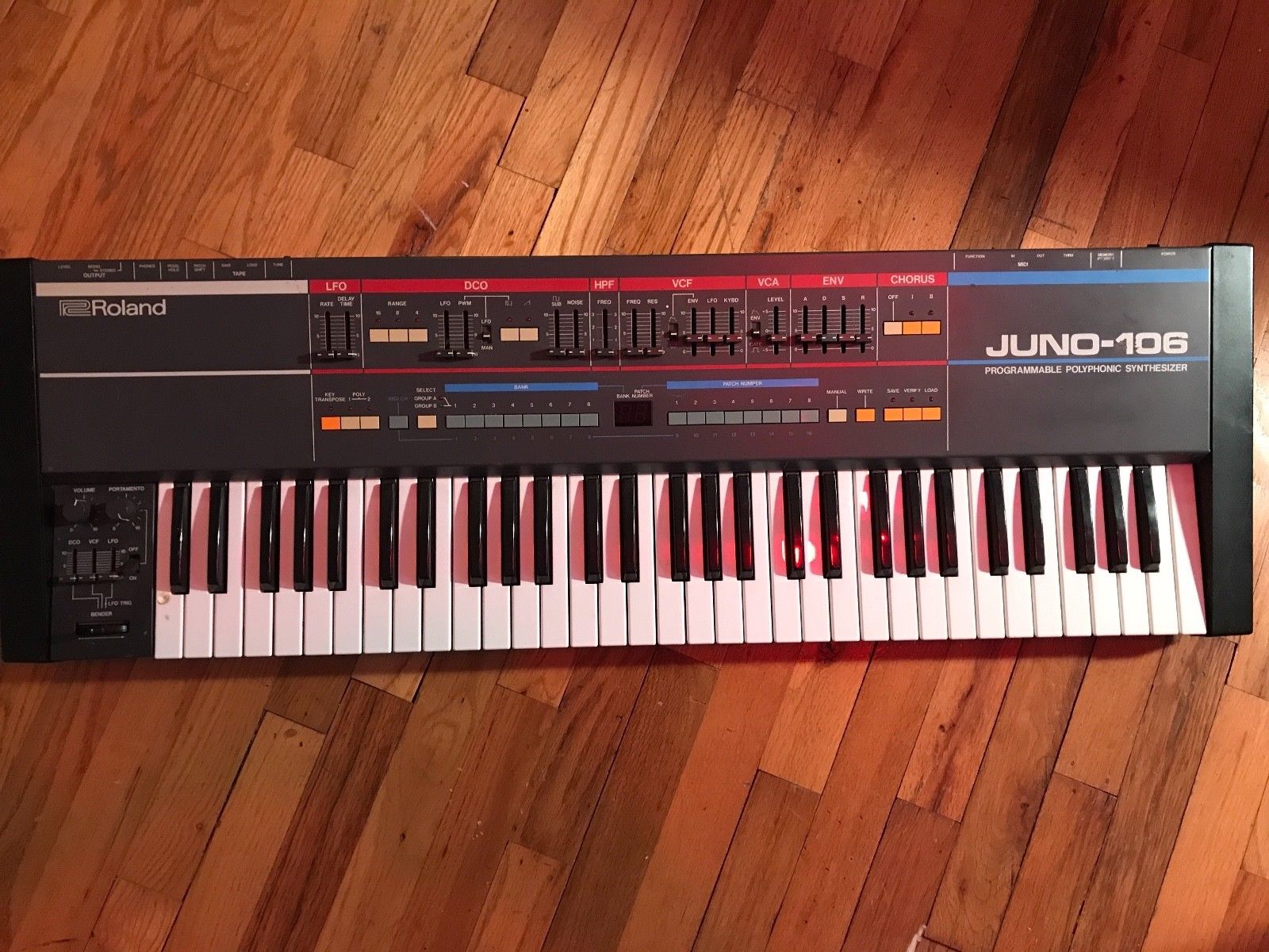 MATRIXSYNTH: Roland Juno-106 Keyboard Synthesizer