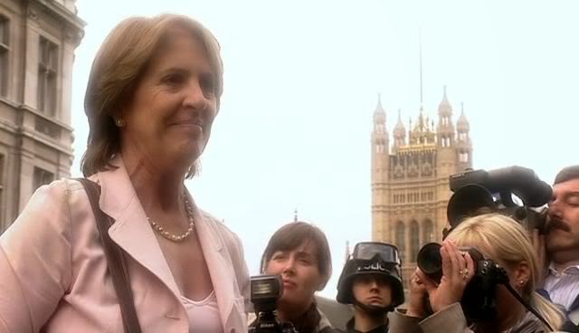 GOD thoughts in the TARDIS: S1E4&5 Seemingly Insignificant