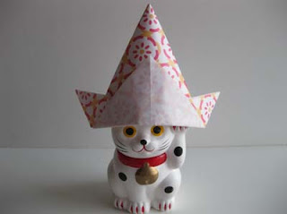 Origami-Instructions.com: Origami Triangle Hat