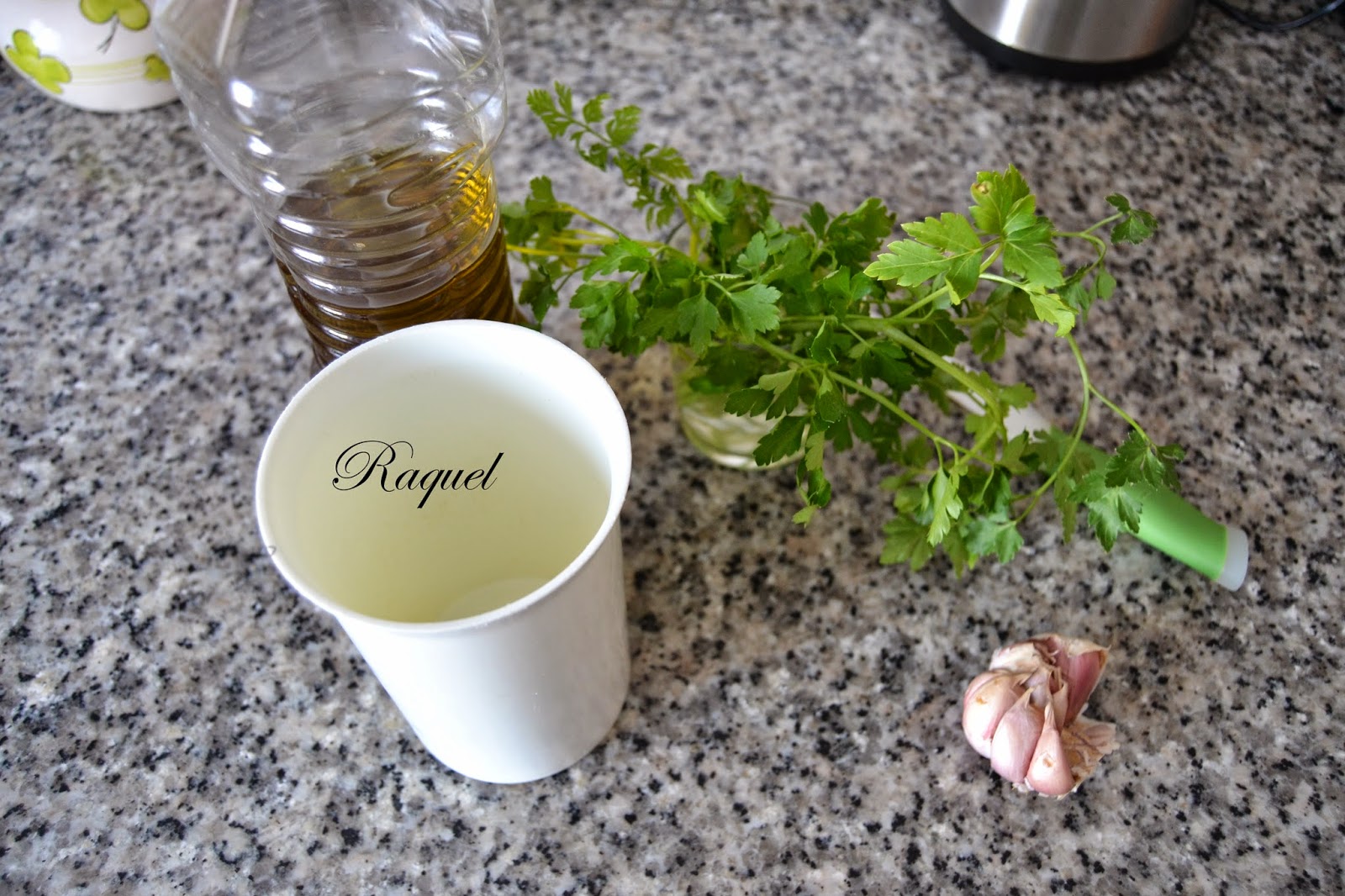 Mi Diversión en la cocina: Salsa de Aceite Ajo y Perejil
