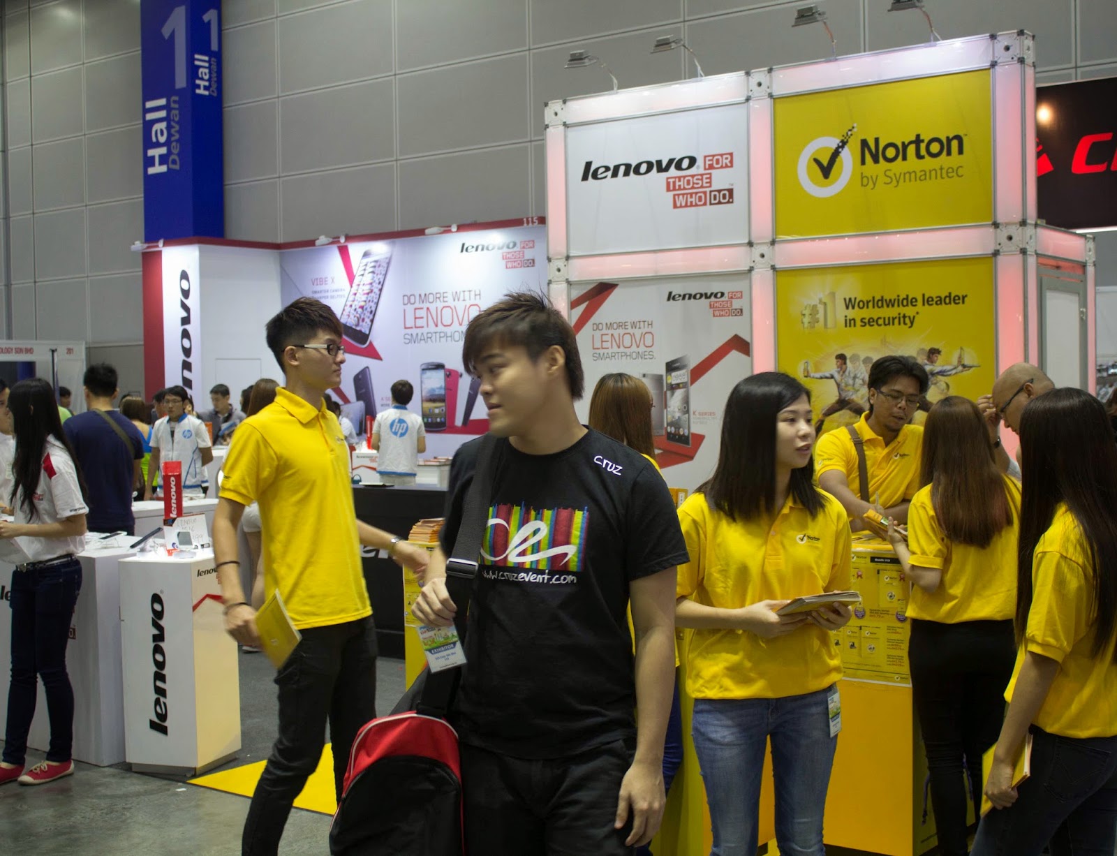 TCHW Reviews: Coverage of PIKOM PC Fair 2014 @ Kuala Lumpur Convention ...