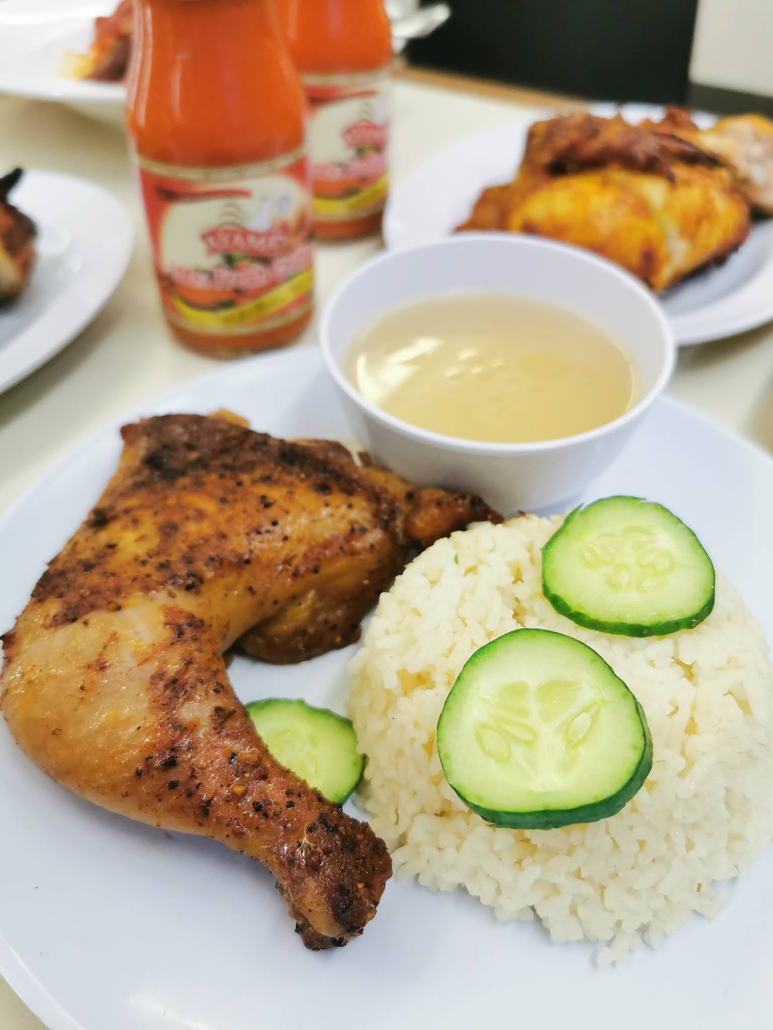 Miss HappyFeet: Going Down the Memory Lane with Kedai Ayamas!