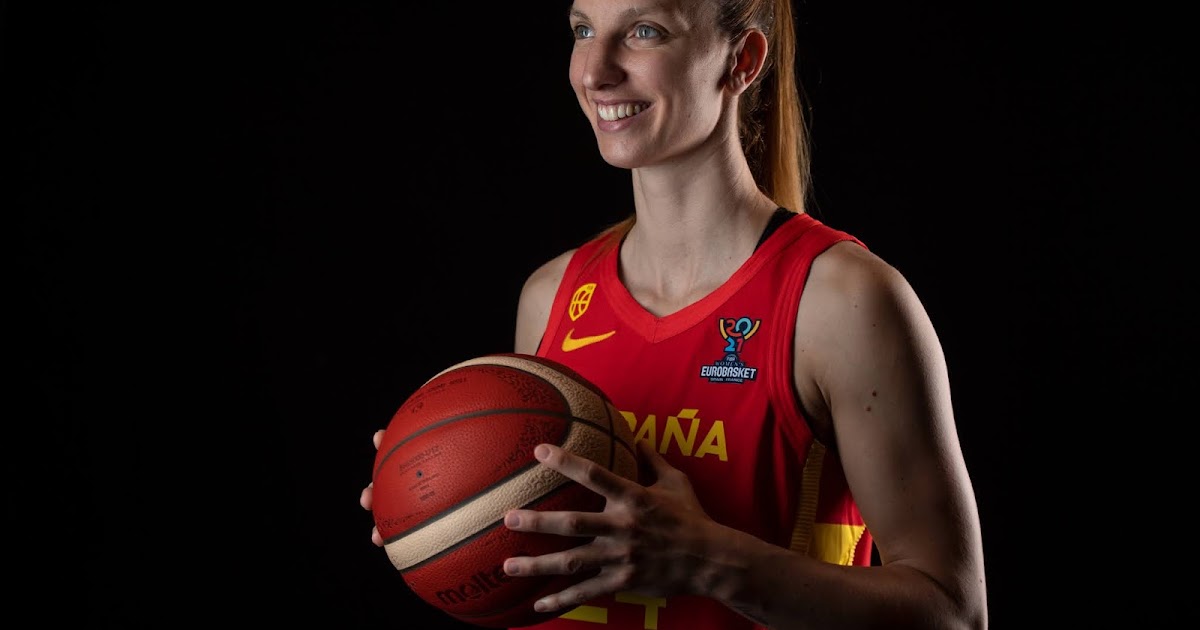 Cronómetro de Récords: "Laura Gil tiene el don de hacerte sentir bien"