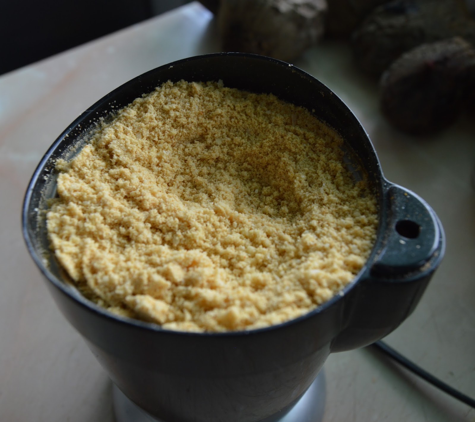 vegan styl: wegański parmezan