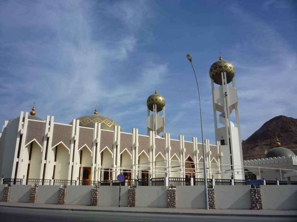 Magnificent Mosques of Muscat | Bags of Adventure