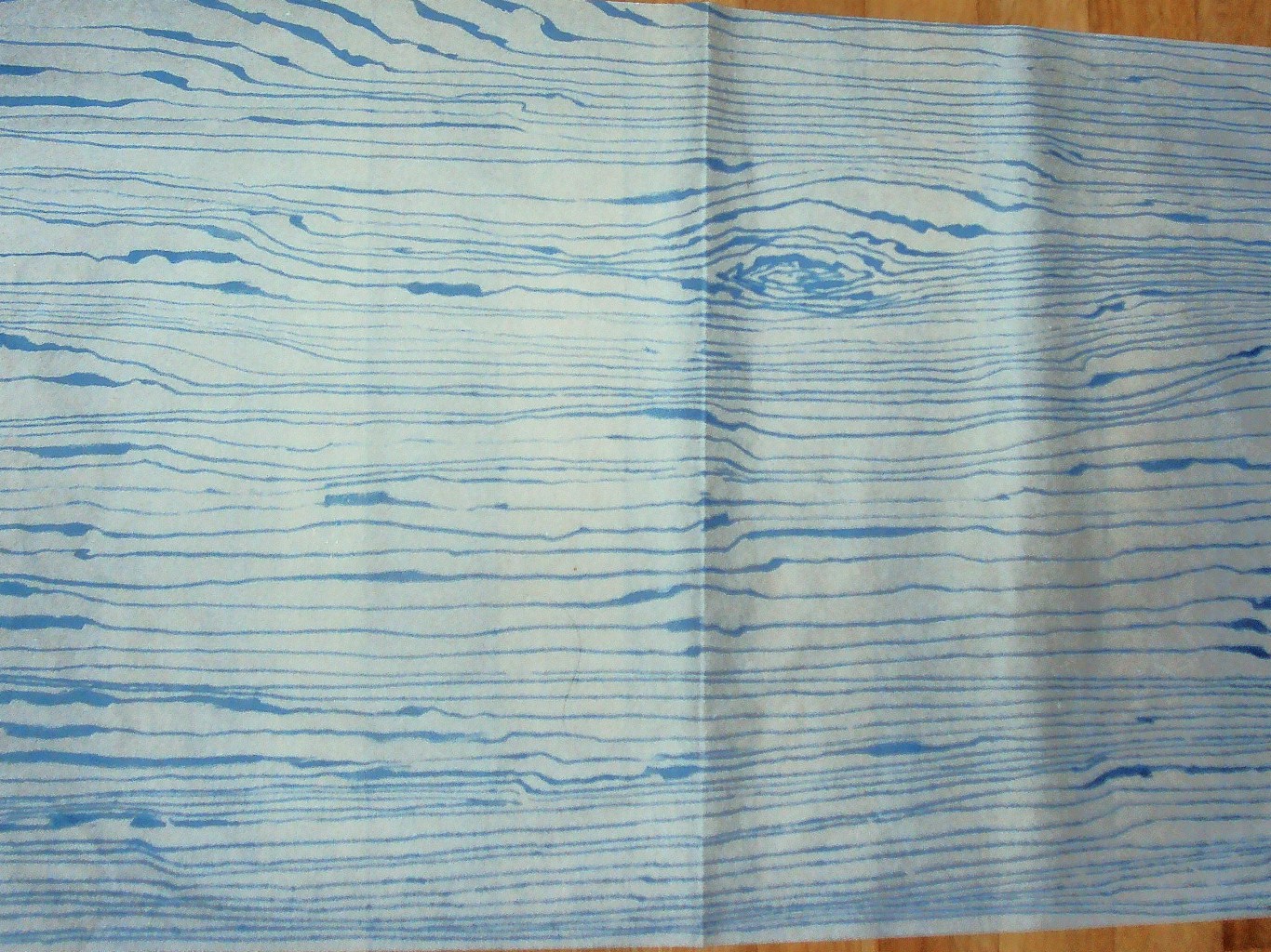 The Tally Ho: Paper grain