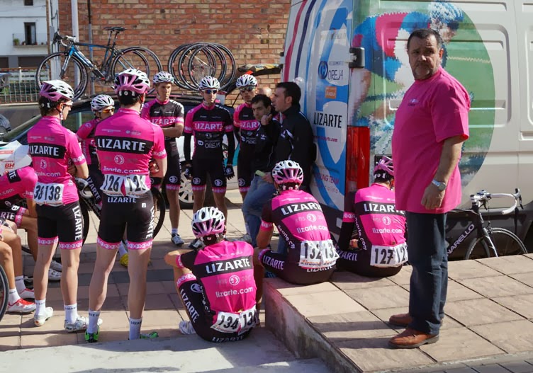 Miguel Azcona "Mi filosofia es tener un equipo de jovenes"