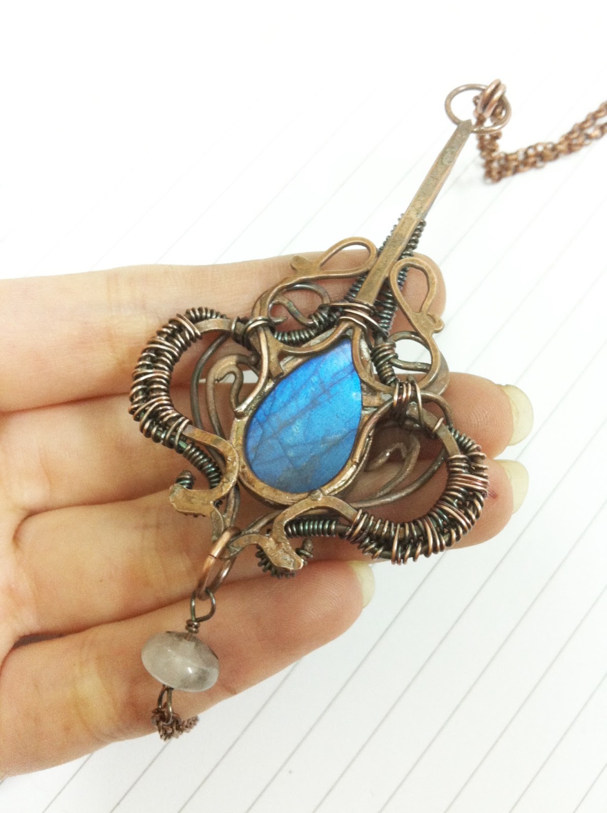 Handmade wire wrapped, filigree, fantasy and steampunk jewelry.