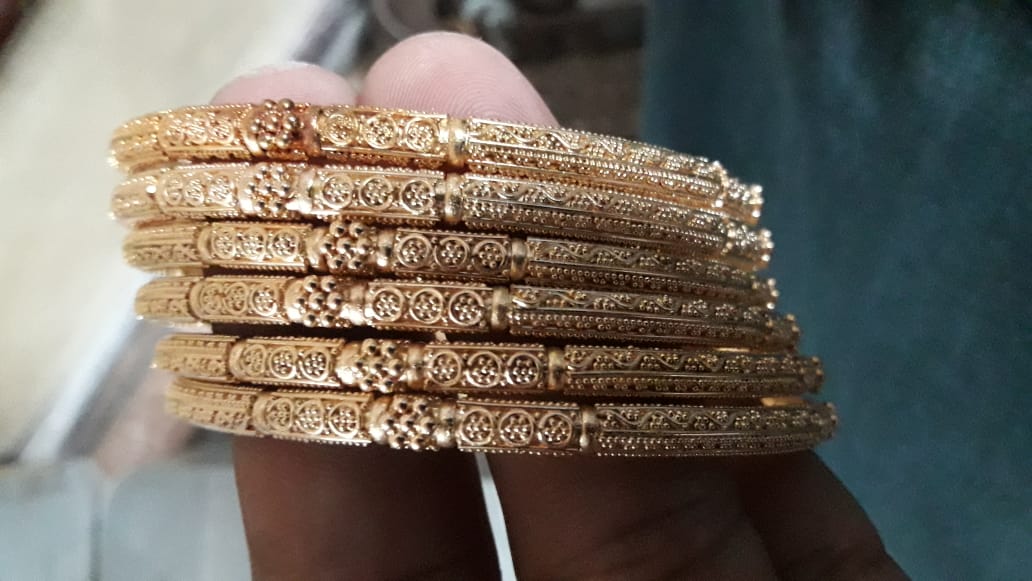 Latest Fancy Light Weight Gold Bala Designs