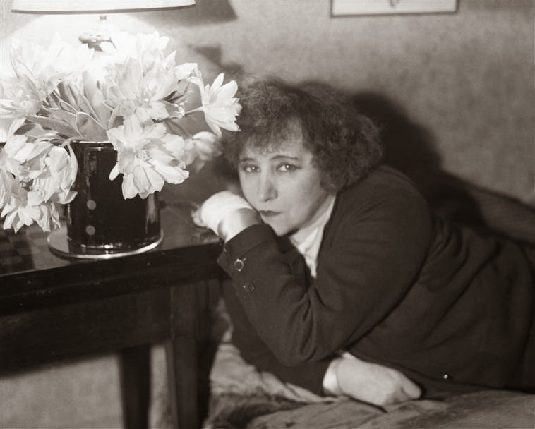 Memory Green / Emlékvirágzás: Colette (28 January 1873 – 3 August 1954)