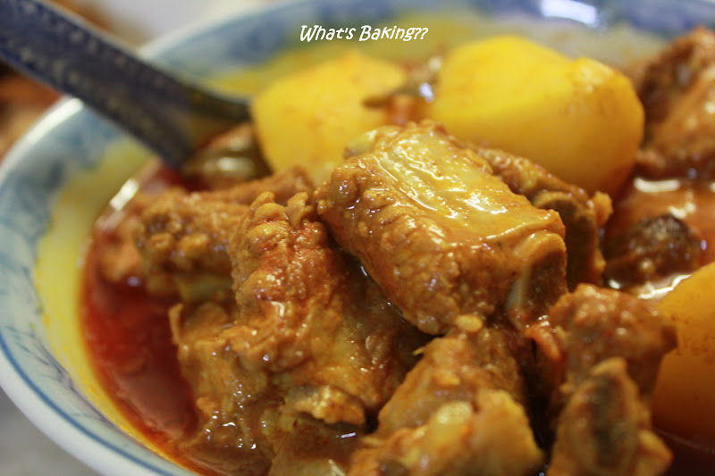 What's Baking??: A new kitchen, an award and Pork Ribs Curry