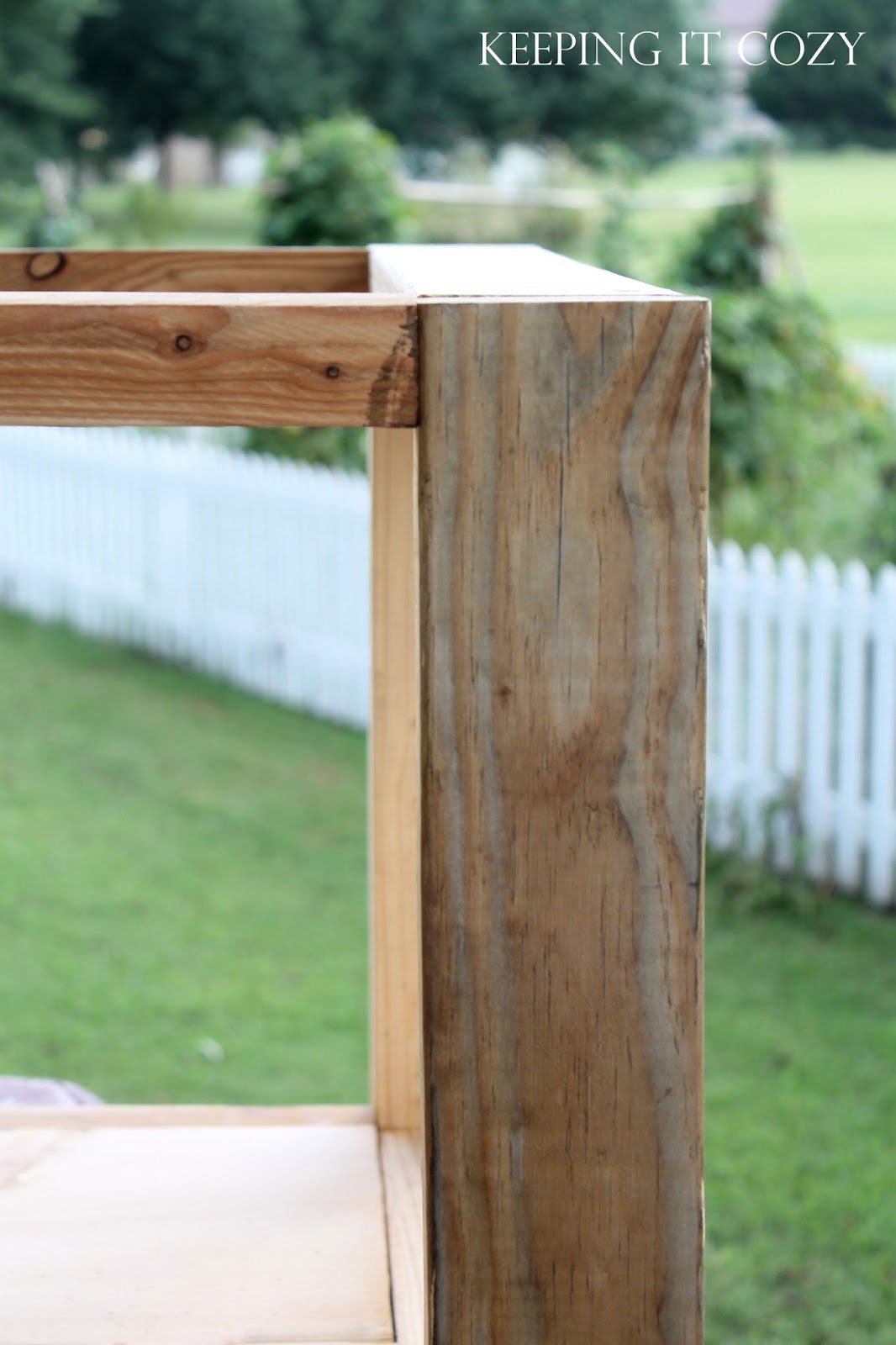 Keeping It Cozy: Weathering Wood with Steel Wool & Vinegar