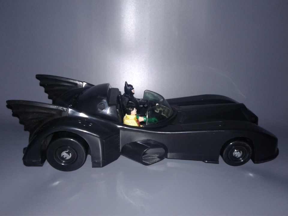 Toy Biz Batman Batmobile