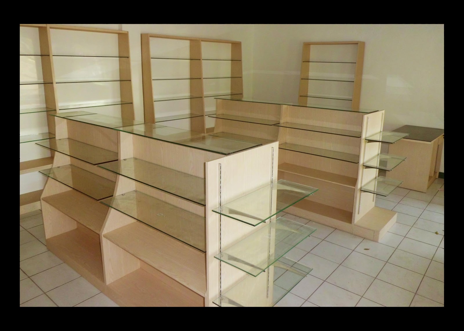 35+ Contoh Rak Kayu Untuk Toko, Konsep Top!