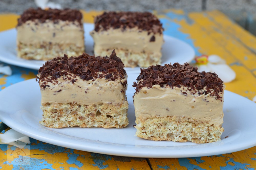 RETETE DE PRAJITURI - CAIETUL CU RETETE