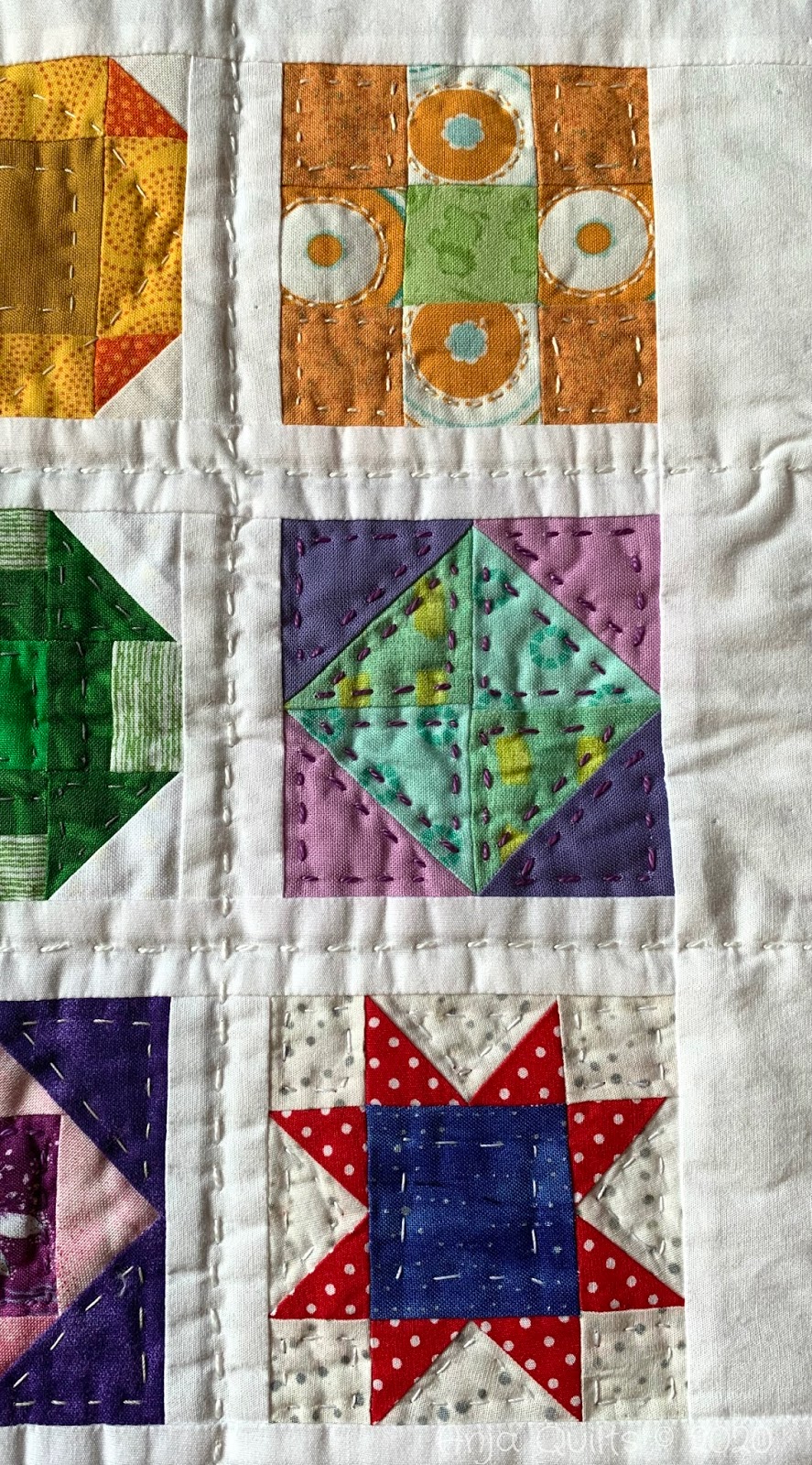 Anja Quilts: TGIFF - Tiny Quilt Quilt Along