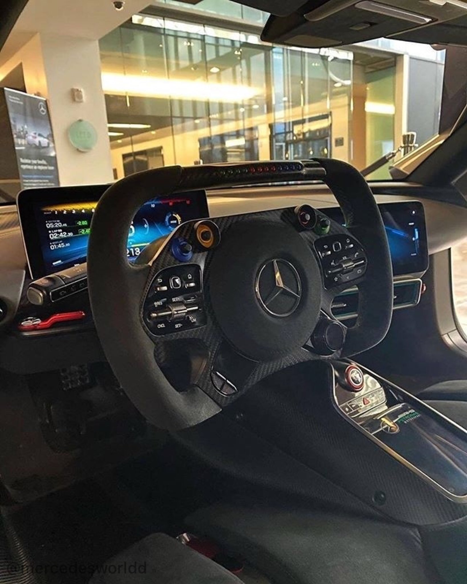 InstaCarros Oficial: Conoce el Mercedes AMG One