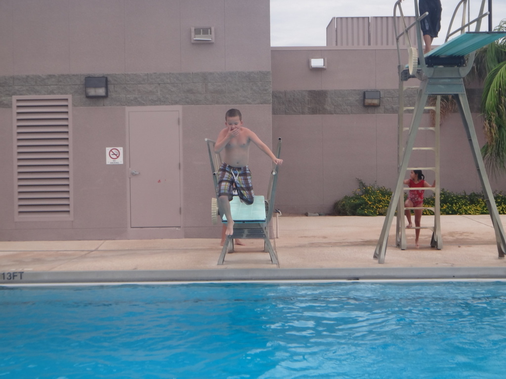 Cire's Place: Stapley Jr High Swimming