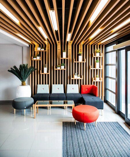 Different ideas for using wooden planks in interior design