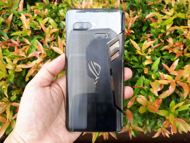 CNC virtual: Jual: Hape ASUS ROG Phone Z01QD Seken RAM 8GB ROM 128GB ...