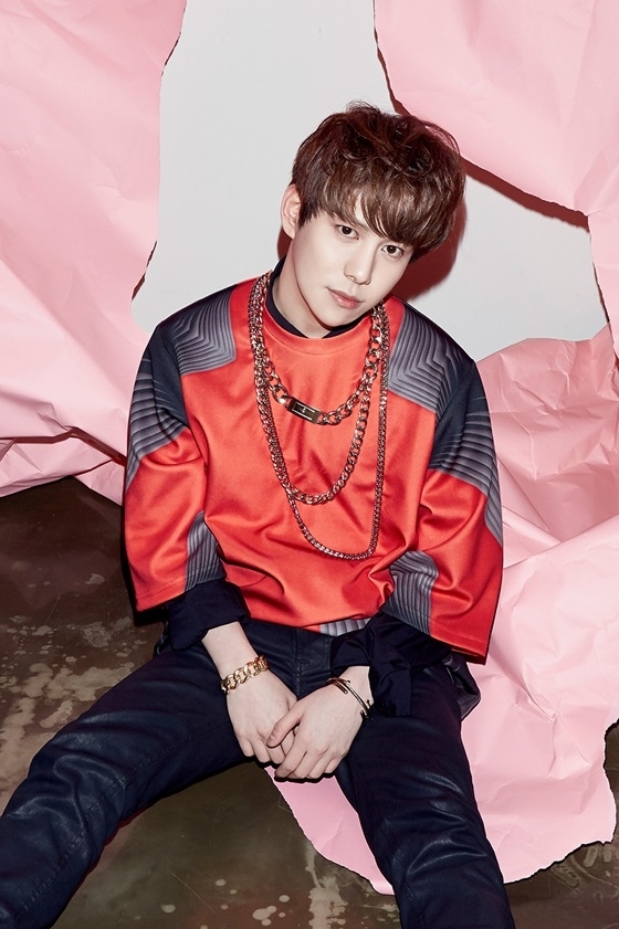 Park Kyung (Block B) revela una foto teaser para su sencillo en solitario